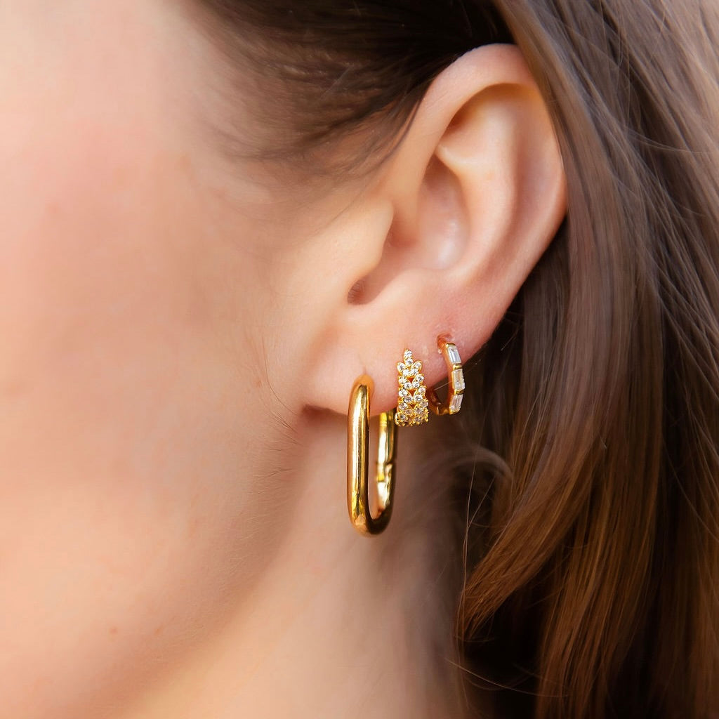 Gold Staples – Golden Thread, Inc.